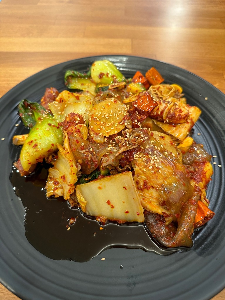 PIXIU MALA HONGTANG LA K-TOWN (피슈마라홍탕 엘에이점) | 뽈레 Polle