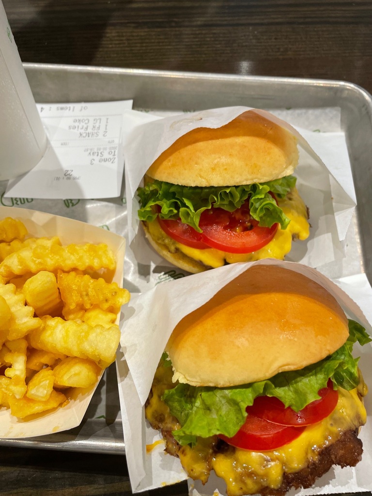 쉐이크쉑 대구동성로점 - 공평동 수제버거 | 뽈레 Polle