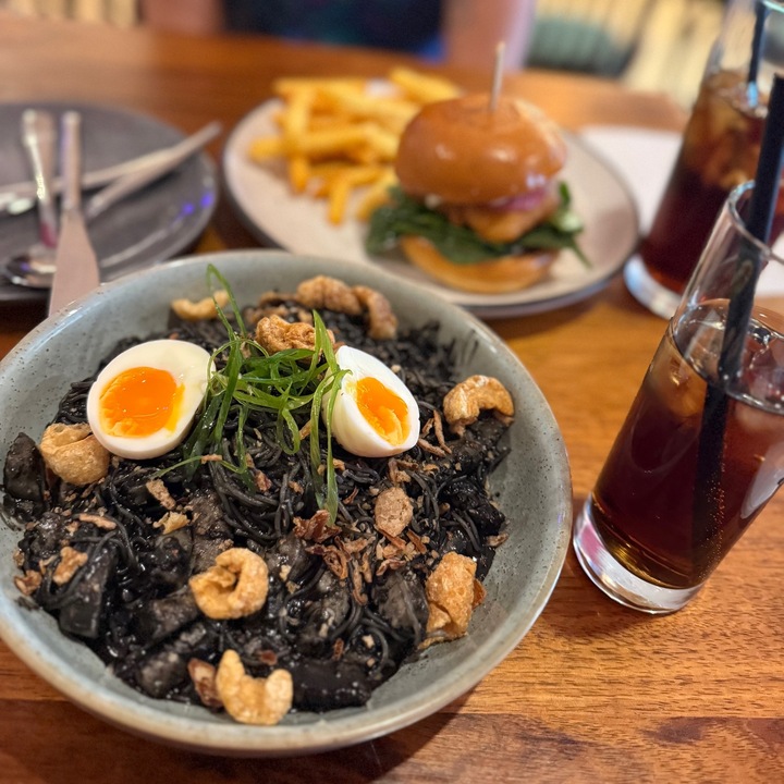 Clancy's Fish Pub Canning Bridge | 뽈레 Polle