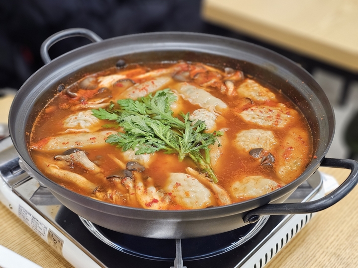 구룡포 국수 - 장안동 한식 | 뽈레 Polle