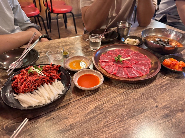 서초동연가 선릉역점 - 역삼동 육회 | 뽈레 Polle