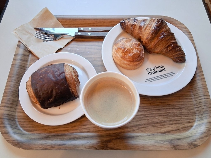 쎄봉 크루아상 방배2호점 - 방배동 베이커리 | 뽈레 Polle