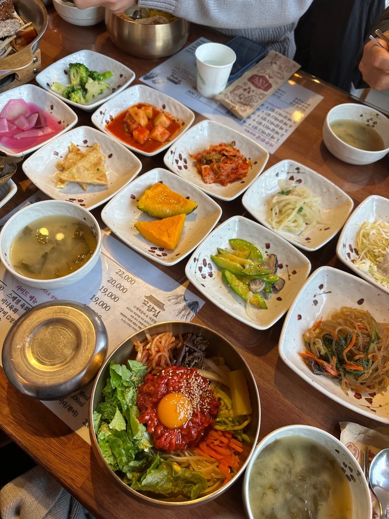 꽃담집 - 전주 한옥마을 한식 | 뽈레 Polle