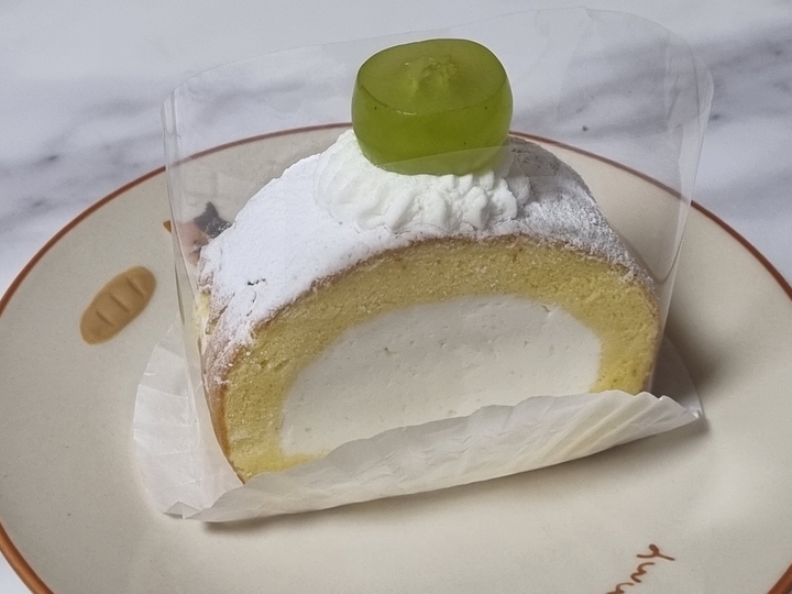 롤롤 하우스 - 성남동 디저트카페 | 뽈레 Polle