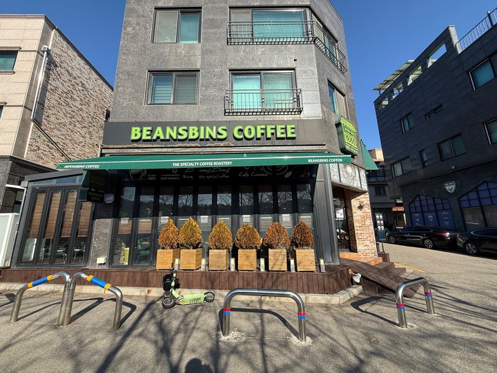 빈스빈스 서판교점 - 판교 카페 | 뽈레 Polle