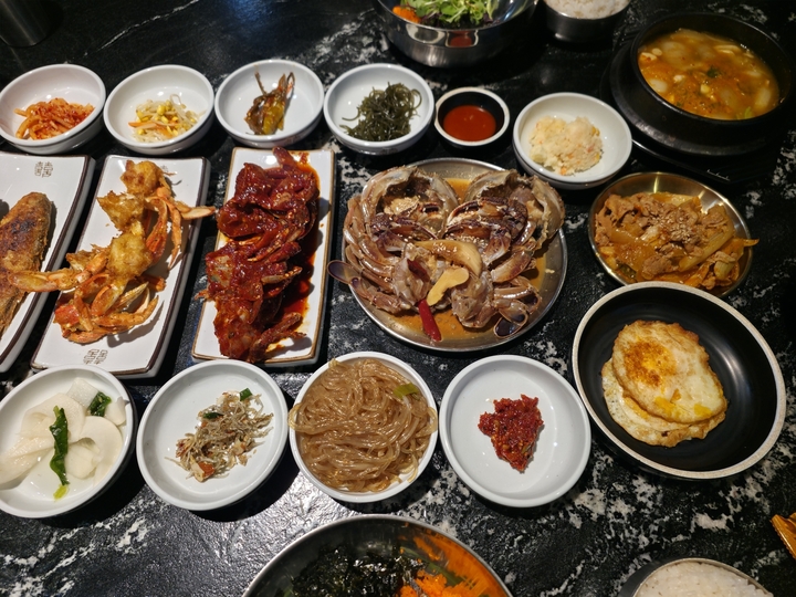 배프로 게장백반 - 수완동 한식 | 뽈레 Polle