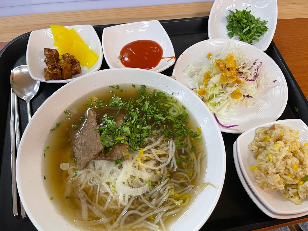 정부과천청사 구내식당 - 중앙동 구내식당 | 뽈레 Polle