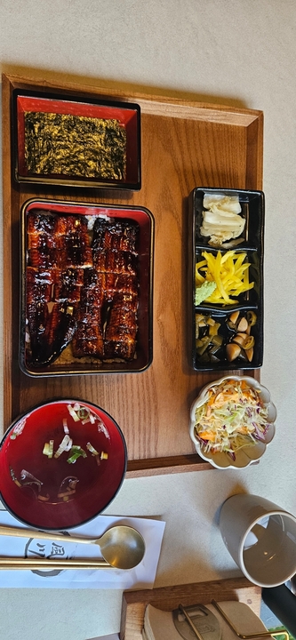 마담풍천 보라매 - 봉천동 히츠마부시 | 뽈레 Polle