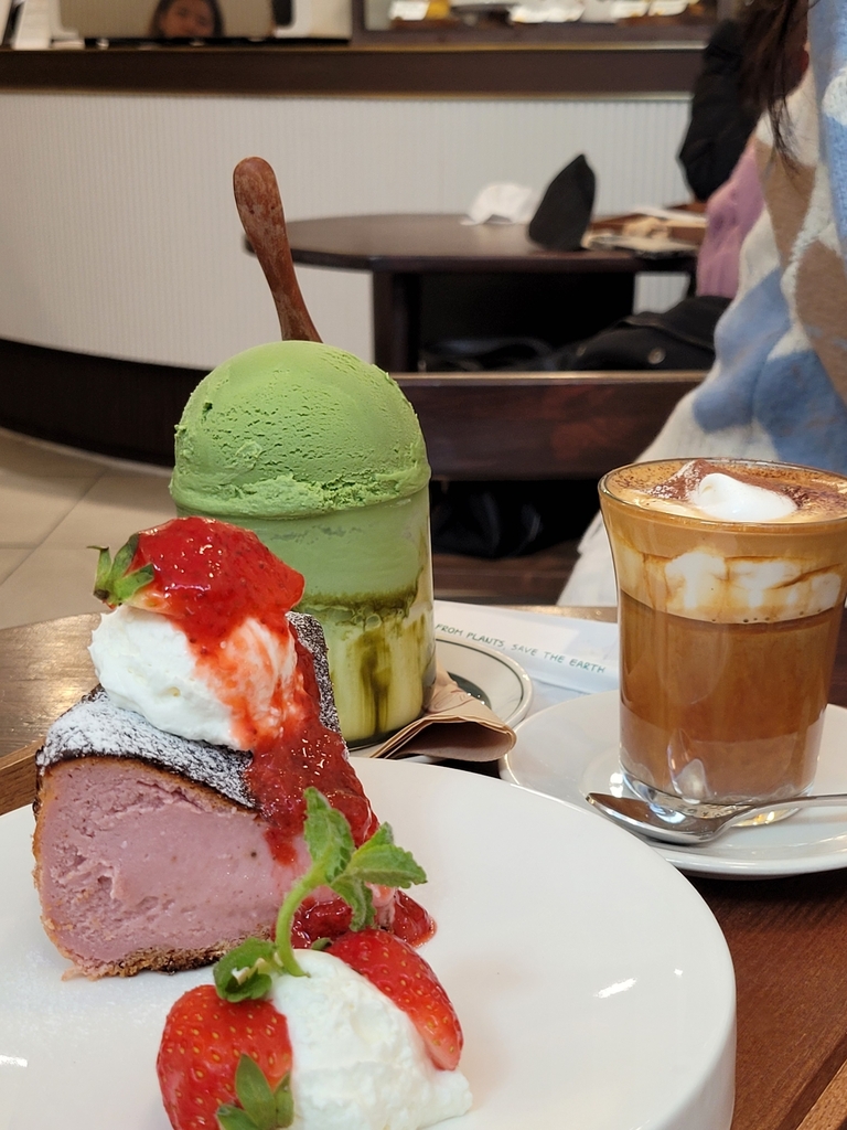 컵피 - 송도 디저트카페 | 뽈레 Polle