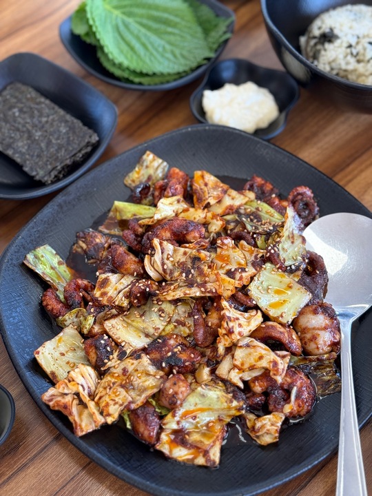 소풍 온 쭈꾸미 - 양촌읍 해산물 | 뽈레 Polle